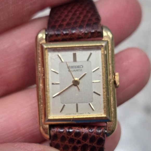 Seiko | Accessories | Vintage Seiko Quartz Watch Gold Tone Rectangle ...